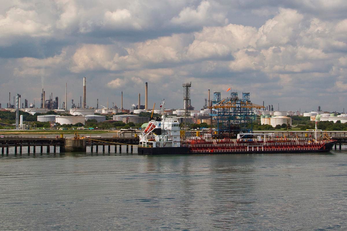 Colleague describes working conditions at Esso Petroleum refinery to help settle claim | Fieldfisher