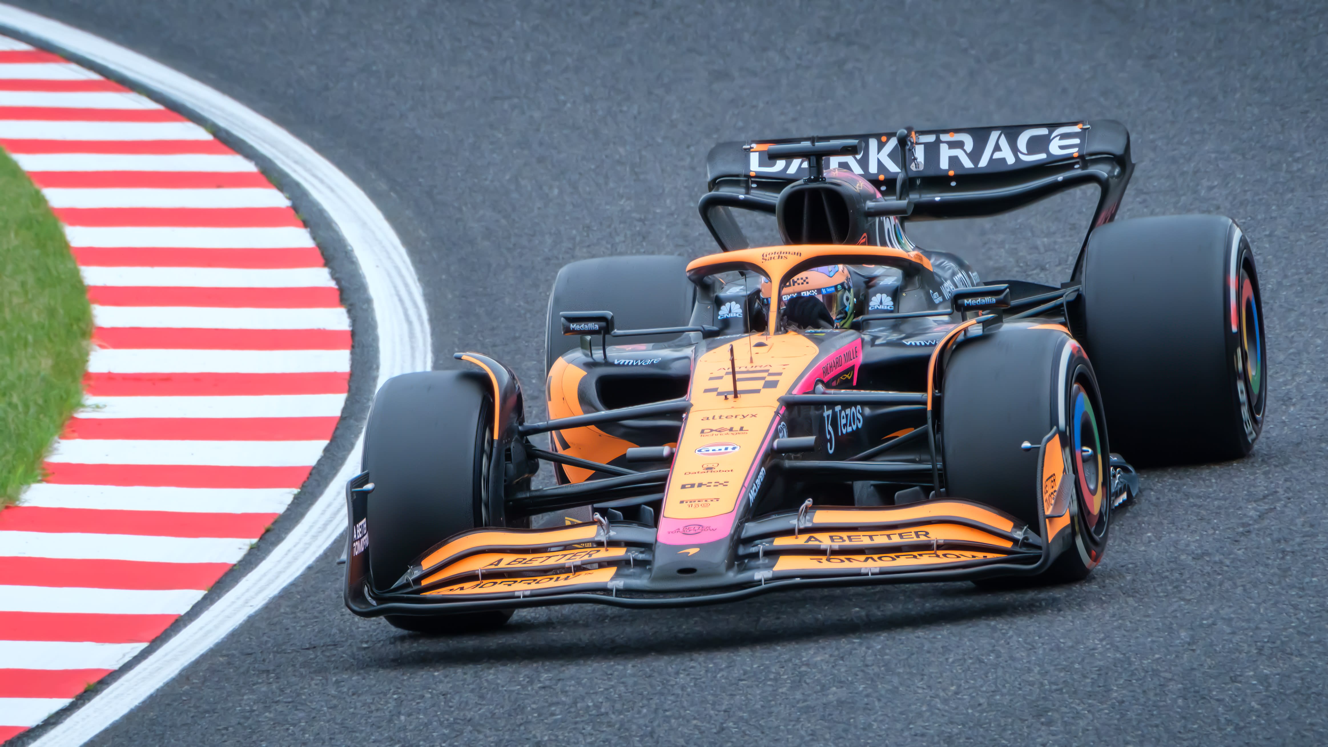 McLaren F1 Gifts: The Ultimate Presents For Any McLaren Fan