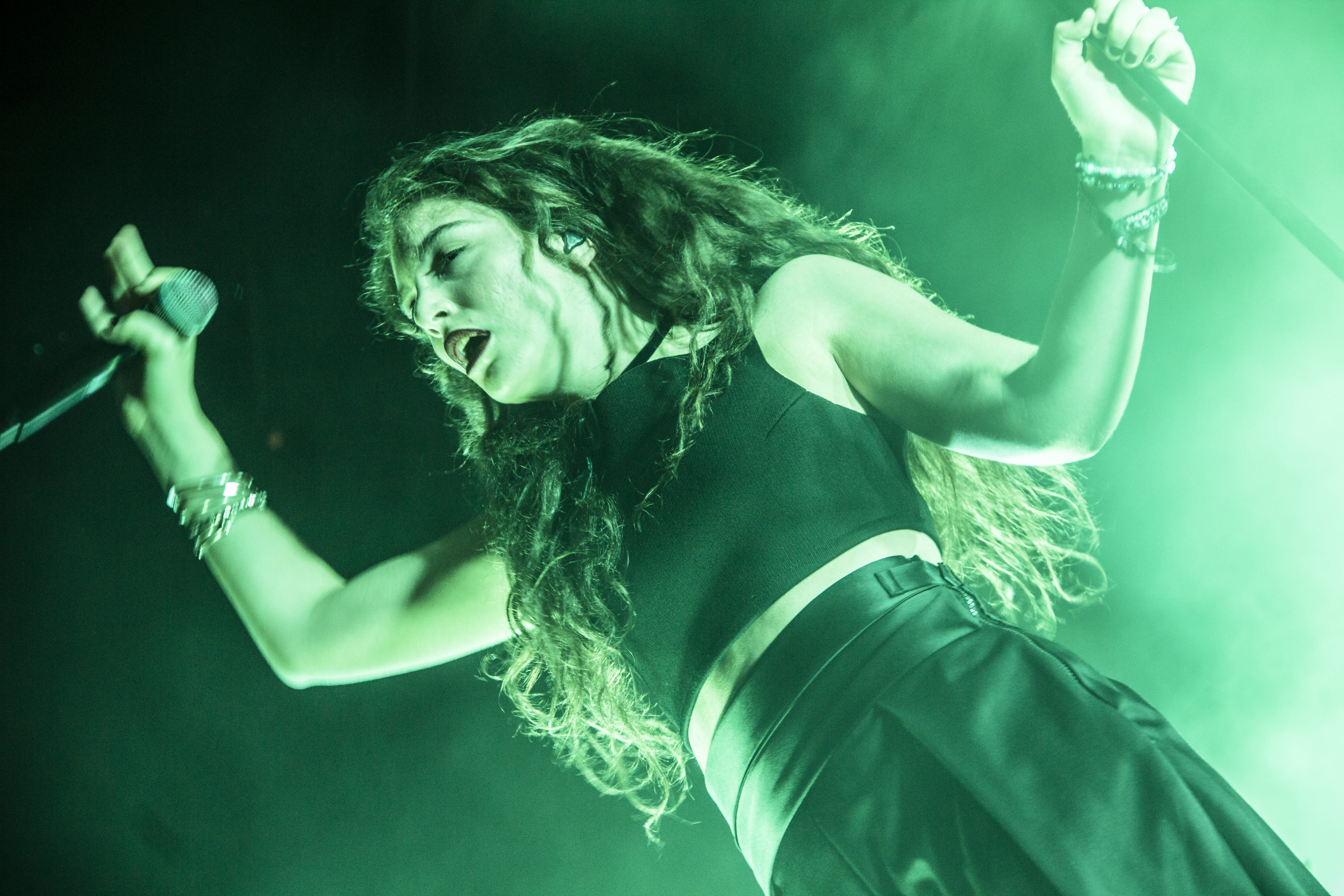 Top 10 Lorde Songs | Best Lorde Songs Ranked
