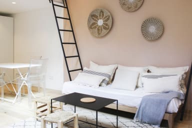 Maison De Charme à Montreuil Avec Terrasse - Vincennes