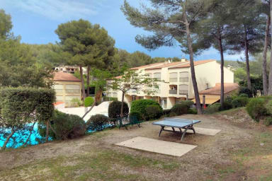 Studio Avec Piscine Au Cœur De Sanary-sur-mer - Sanary-sur-Mer