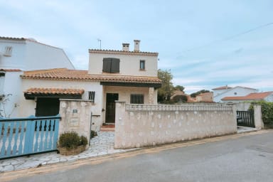 Spacious House With Garden, Six-fours-les-plages - Six-Fours-les-Plages