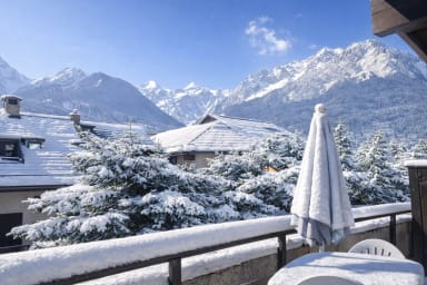 Apartment With Terrace Close To The Slopes - Le Monêtier-les-Bains
