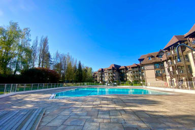 Bright Apartment With Pool And Balcony - Deauville