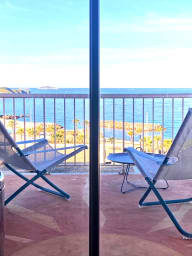 Bright Stopover With Terrace In Six-fours - Six-Fours-les-Plages